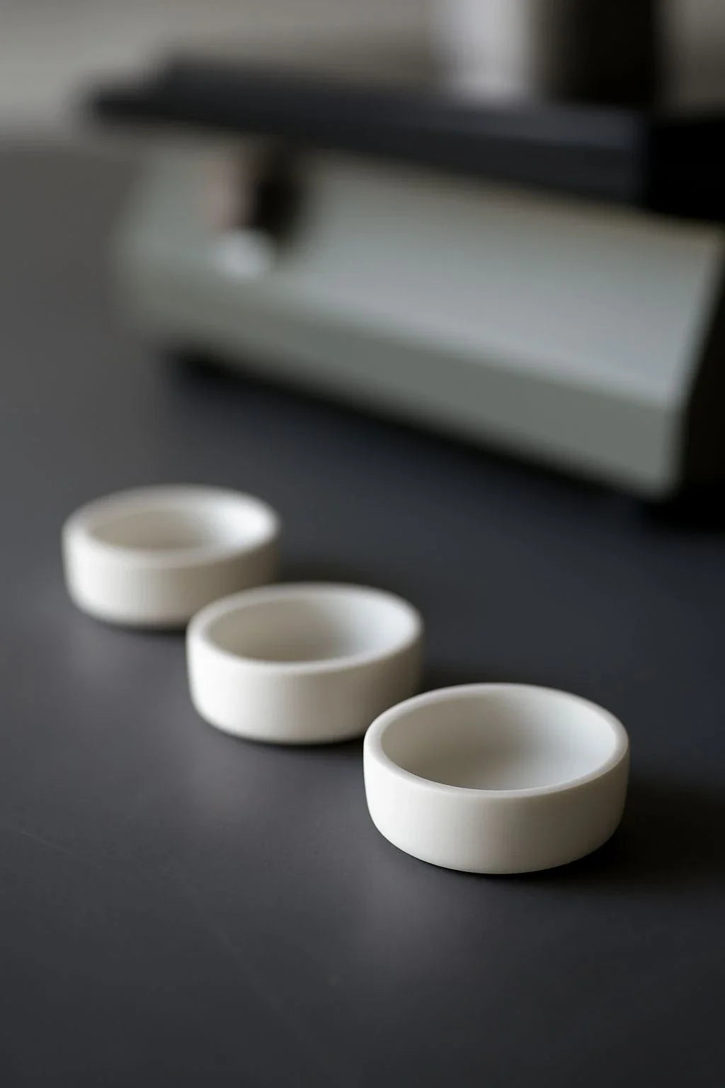 How Zirconia Sample Pans Solve Key Thermal Testing Challenges — NEXACULE